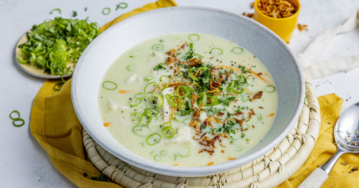 Kremet kyllingsuppe med vårløk | PRIOR